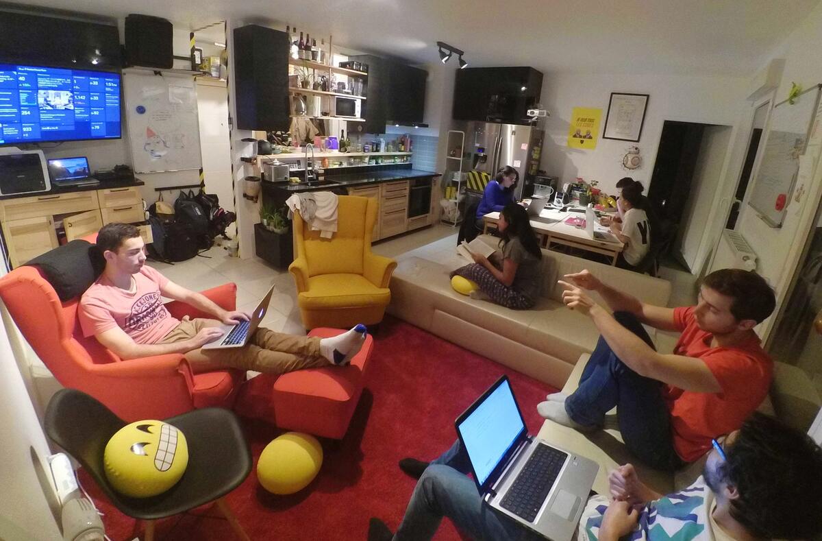 Hacker house